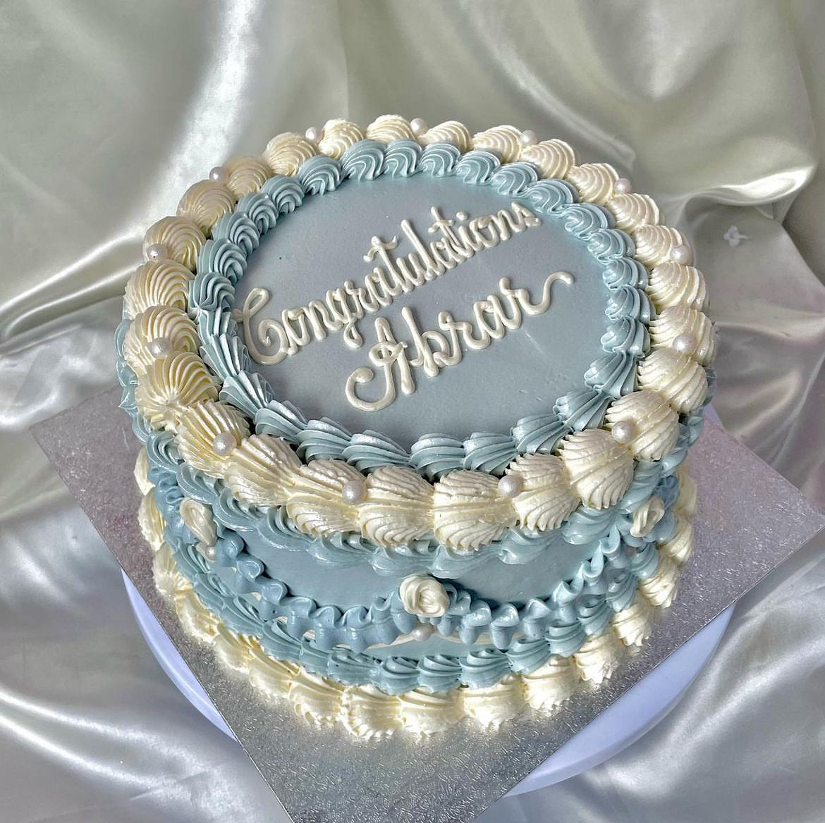 Classic Round – F&F Cakes